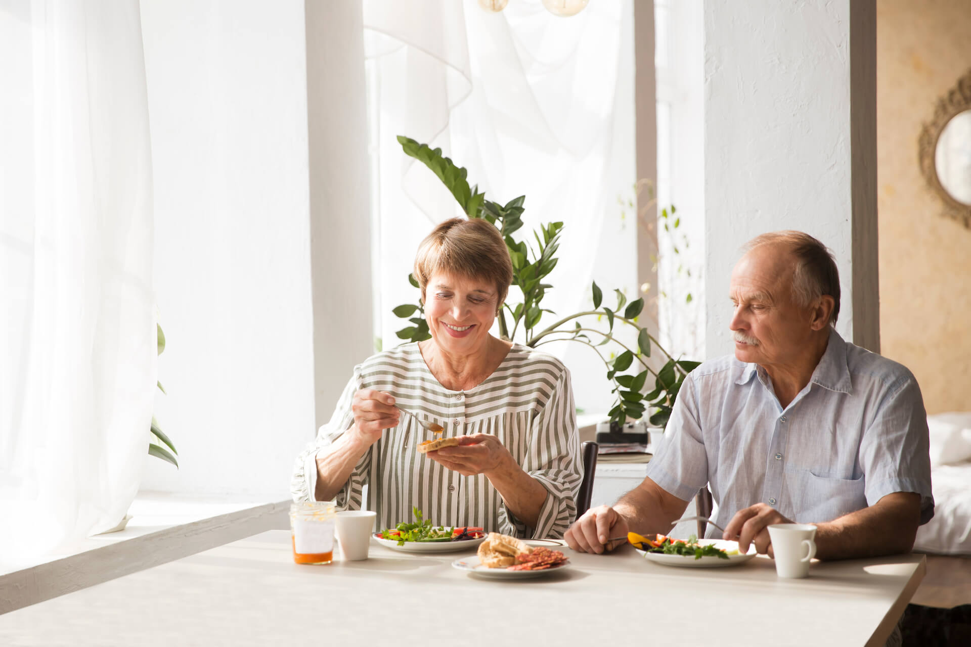 Mindful eating for better digestion